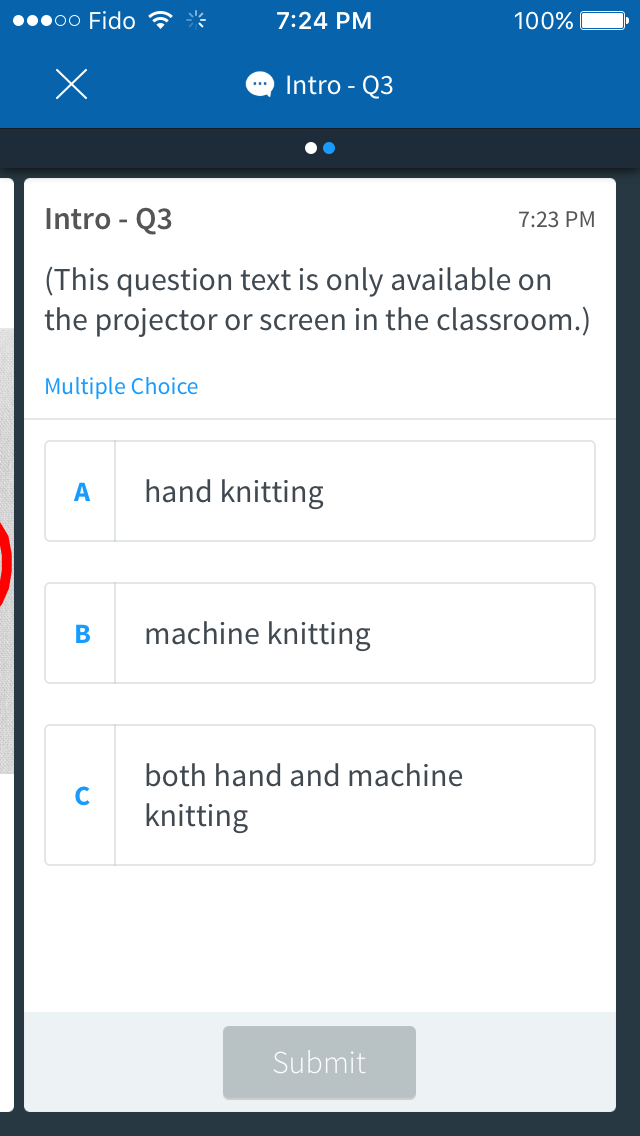 Educator: Hide Question Details from Students' Devices When Presenting
